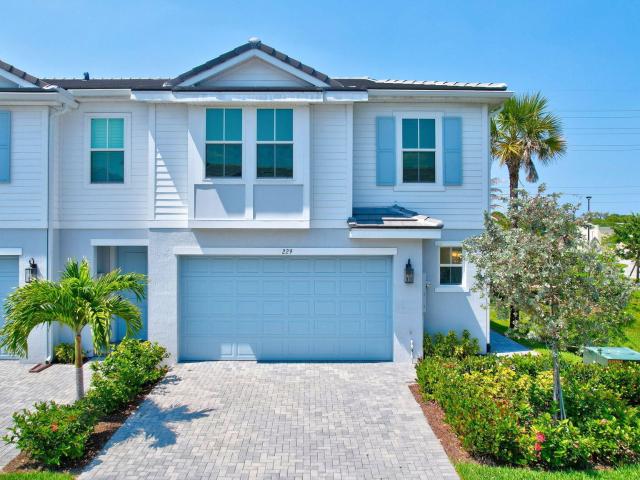 229 Preserve Trl S, Stuart, FL 34994 | MLS #B26012 | Compass