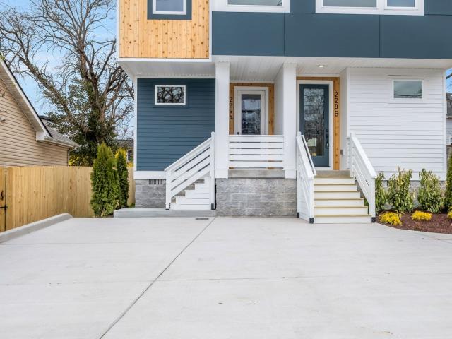 229 Prince Ave