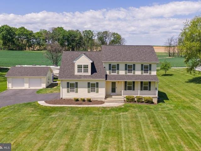 229 Quail Run Rd, Summit Point, WV 25446