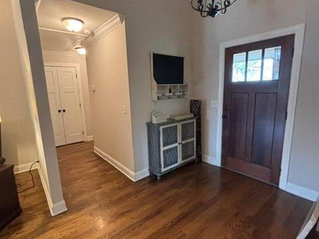 229 Running Oak Drive