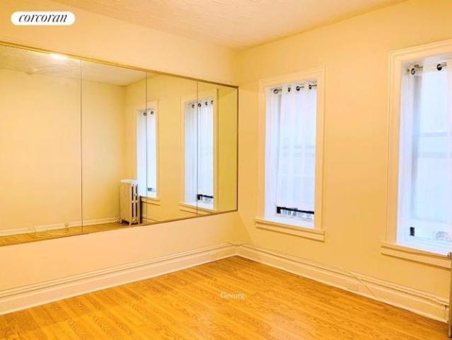 229 W 105Th St 4, New York, NY