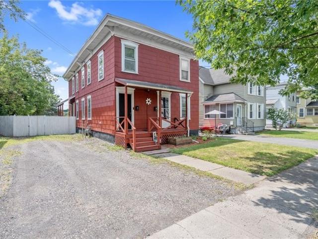 229 W Ellis St, East Syracuse, NY 13057