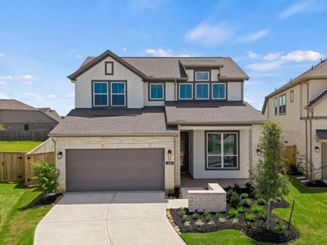 229 W Faulkner St, Liberty Hill, TX 78642