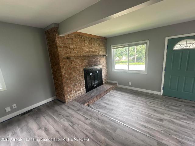 229 W Gier Street
