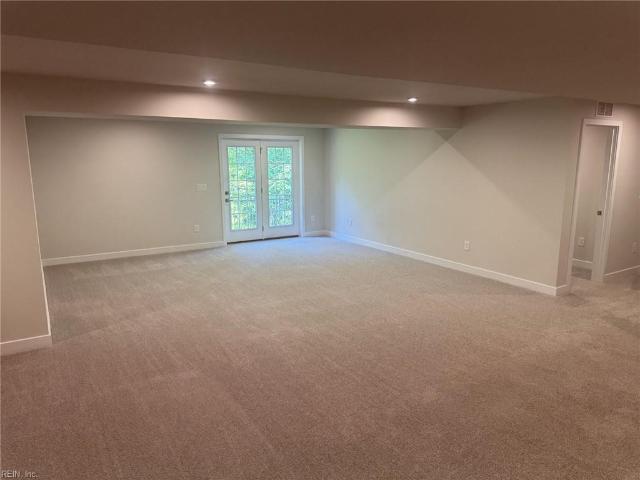 229 Woodcreek RD