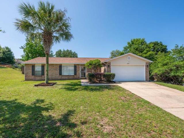 229 Westview Dr, Crestview, FL 32536
