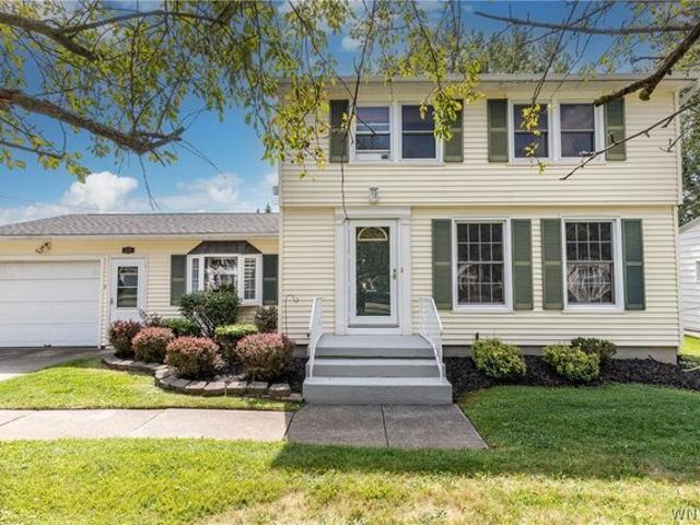 229 Willow Ridge Dr, Buffalo, NY 14228