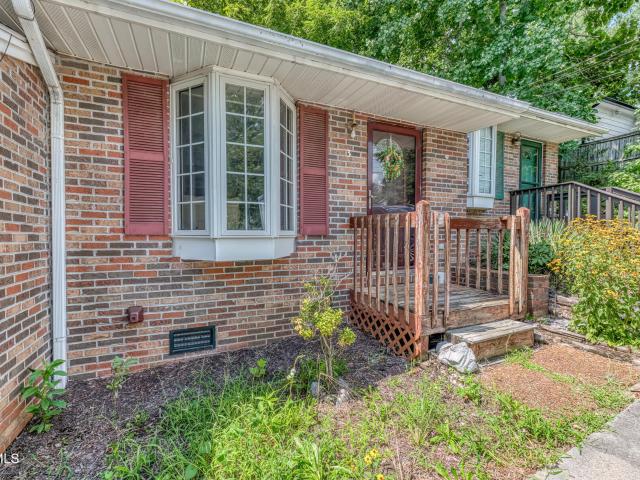229 Taylor Avenue 3