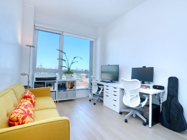 22 43 Jackson Avenue, Unit 8C | Compass