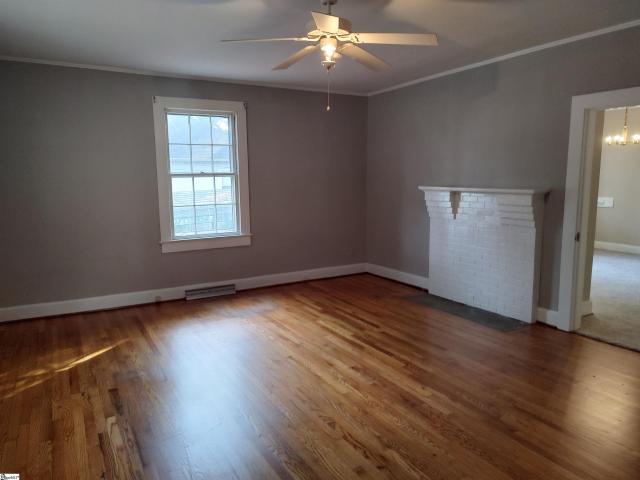 22 4th Avenue