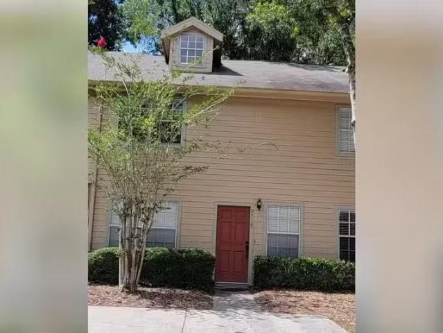 2/2.5 Haile Plantation Experience the charm and 9718 Sw 52.