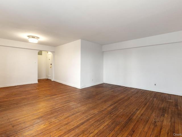 22 60 79th Street 3E