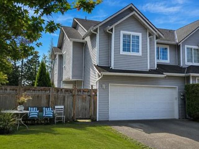 22 95th Dr SE, Lake Stevens, WA 98258