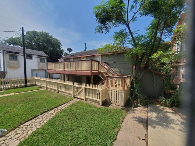 #22 1811 32nd St