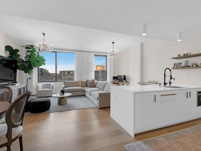 2218 Jackson Ave Apt 608, New York City, NY 11101