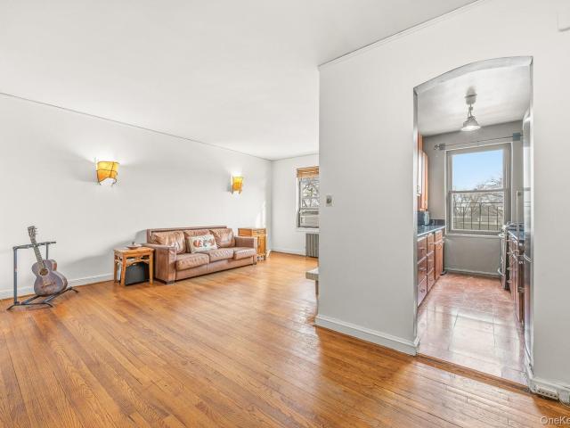 22 20 78th Street, Unit A3