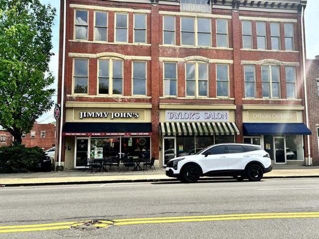 22 26 W Main St, Chillicothe, OH 45601