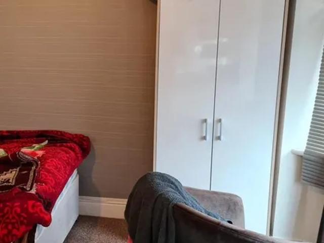 22 28 Wadham Gardens, London, UB6 0DY, United Kingdom | Studio apartment for rent #138592112 | Rentberry