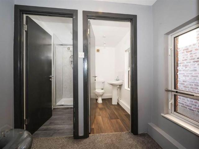 22 Tates Avenue, Belfast, Belfast, BT9 7BY