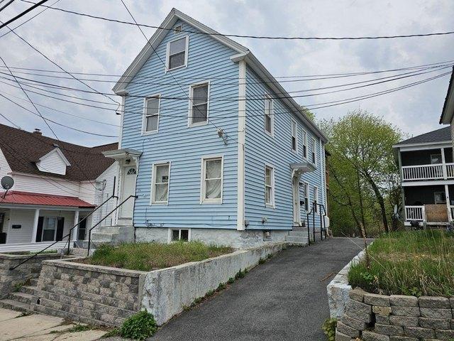 22 Thompson St, Sanford, ME 04073