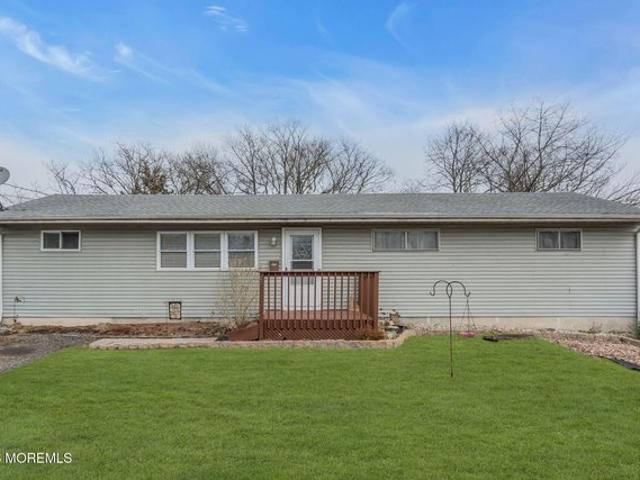 22 Tilton Ave, Toms River, NJ 08757