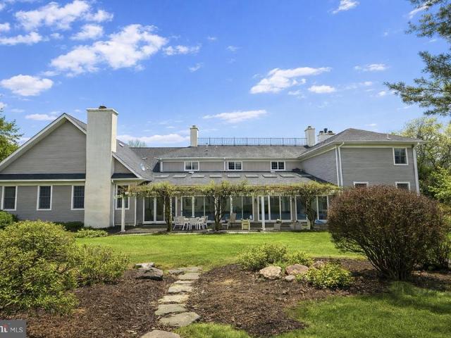 22 Tomlyn Drive