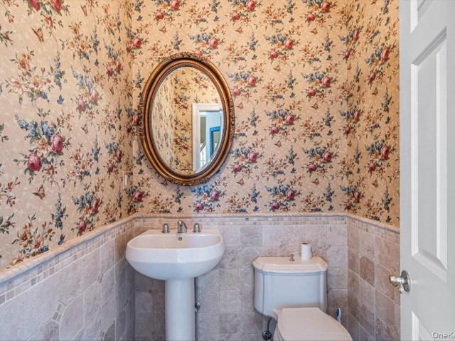 22 Turnberry Court