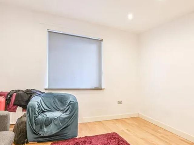 22 Tyas Road, London, E16 4JL, United Kingdom | 2 bed apartment for rent #138593343 | Rentberry