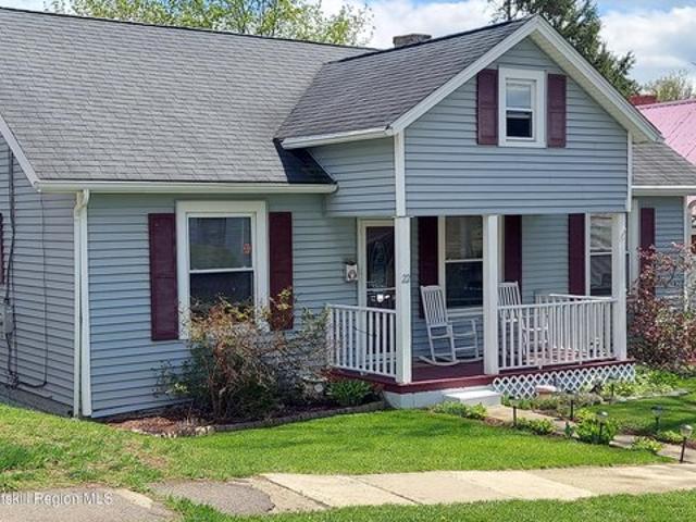 22 Van Gaasbeck St, Kingston, NY 12401