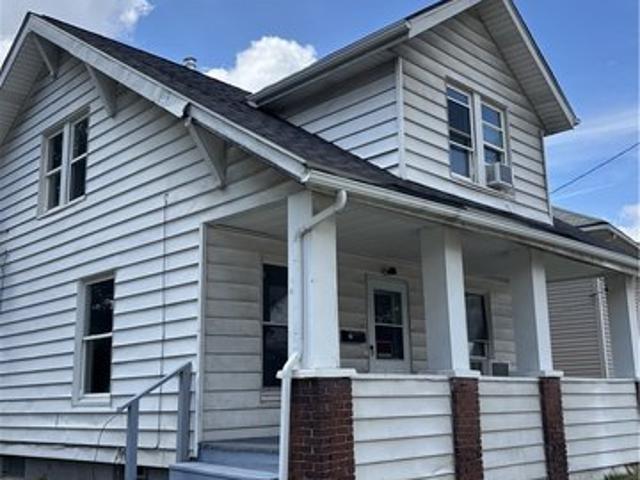 22 Verdun Dr, Akron, OH 44312