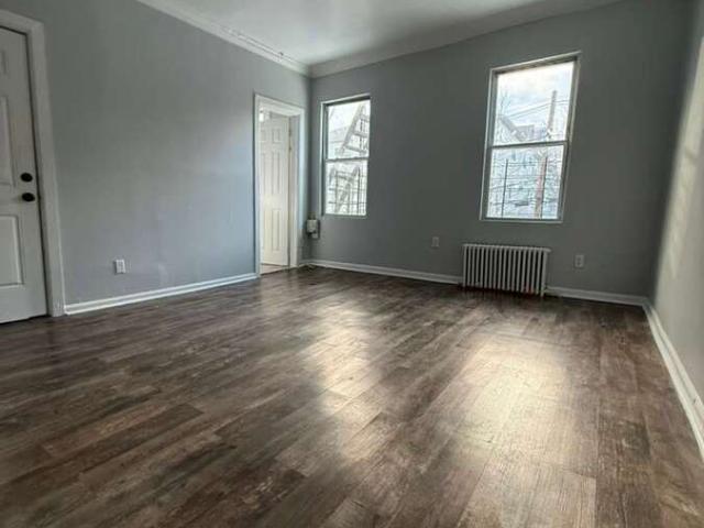 22 Vineyard Ave Yonkers, NY 10703