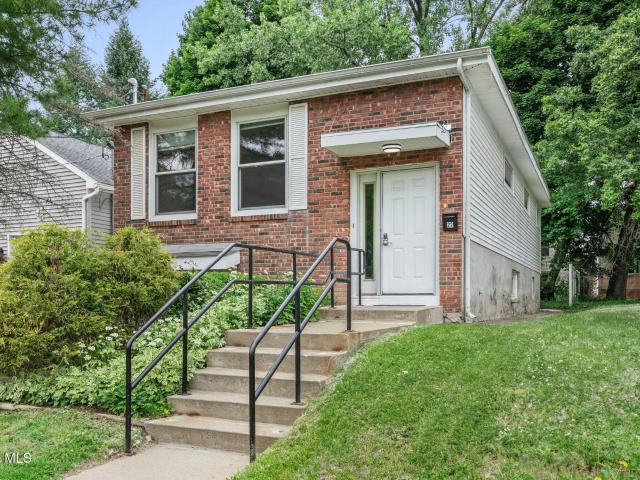 22 View Avenue