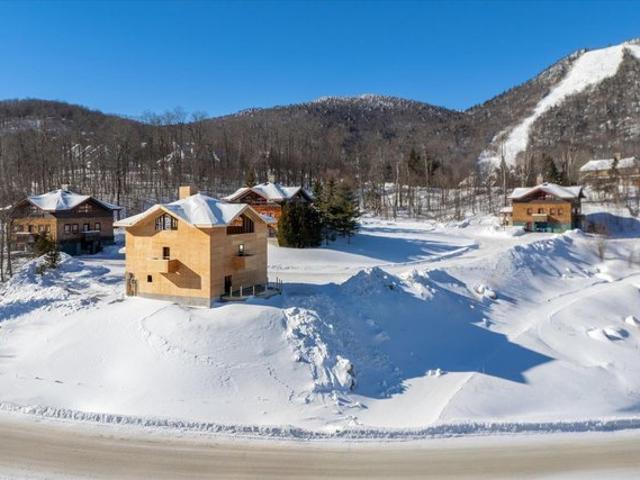 22 Vistas Dr Unit 1, Killington, VT 05751