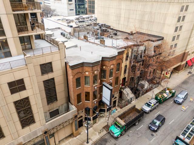 22 W Ontario Street # 300 C