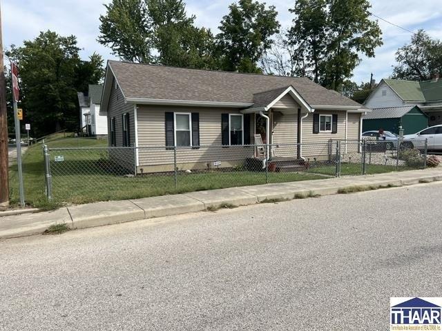 22 W Center St, Brazil, IN 47834