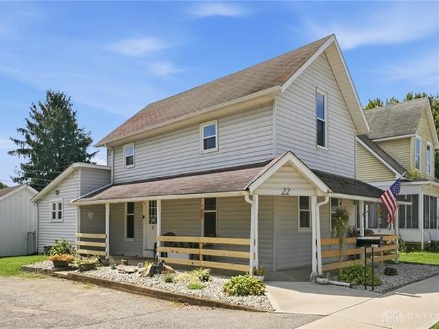 22 W 3rd St, West Alexandria, OH 45381