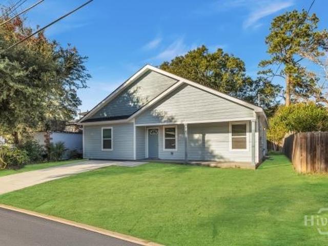 22 W 61st St, Savannah, GA 31405 | Compass