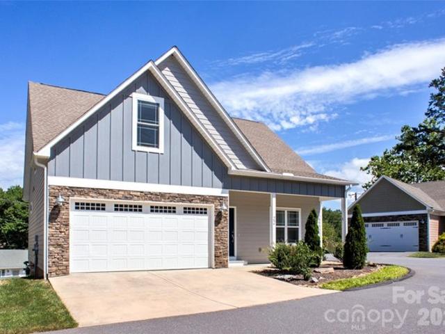 22 Water Pointe Way, Weaverville, NC 28787