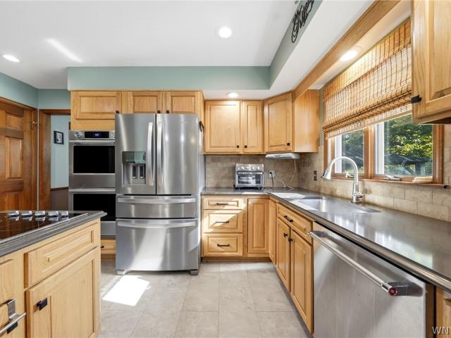 22 Waxwing Lane