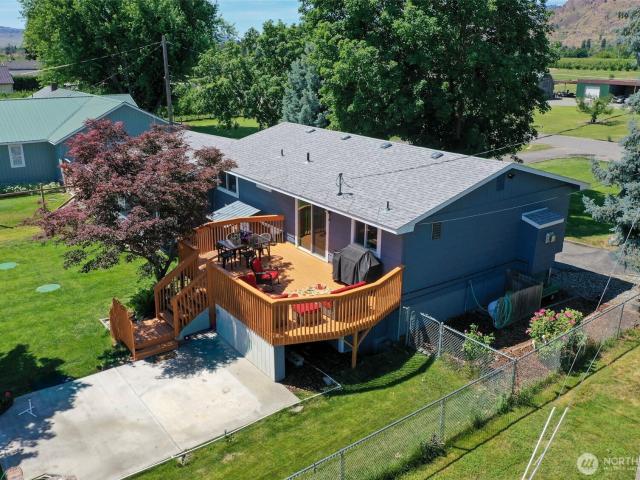 22 Weatherstone Road