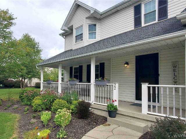 22 West Lake Forest Parkway