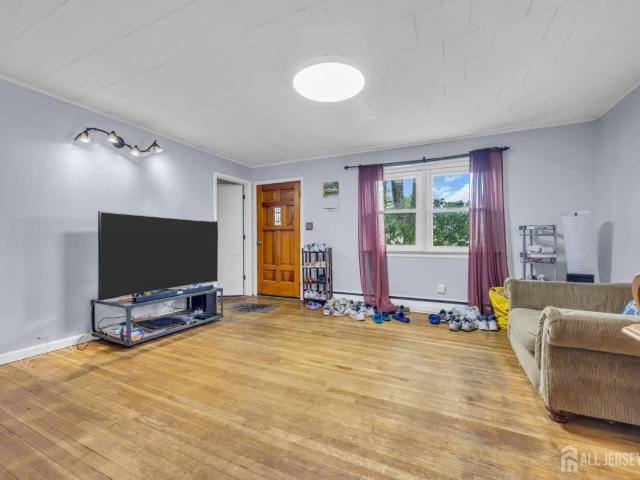 22 Westbury Road