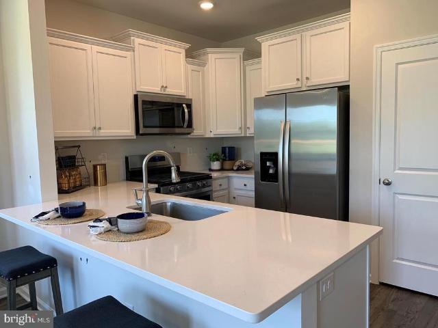 22 Whaler Drive