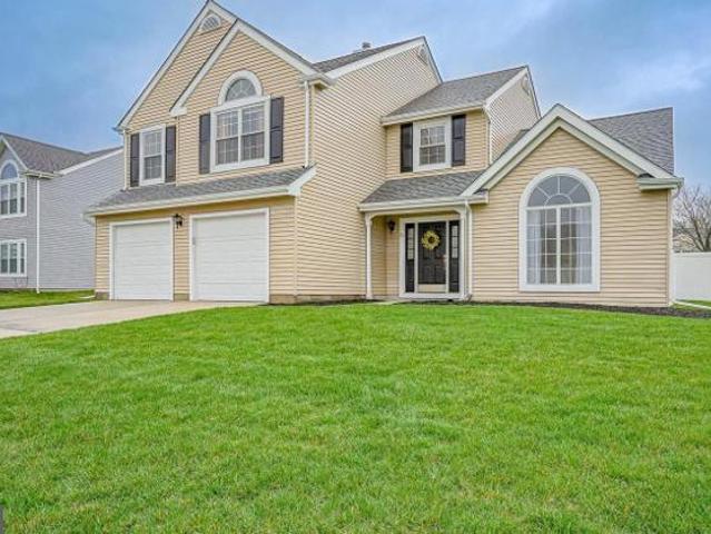22 Whitehaven Dr, Lumberton, NJ 08048