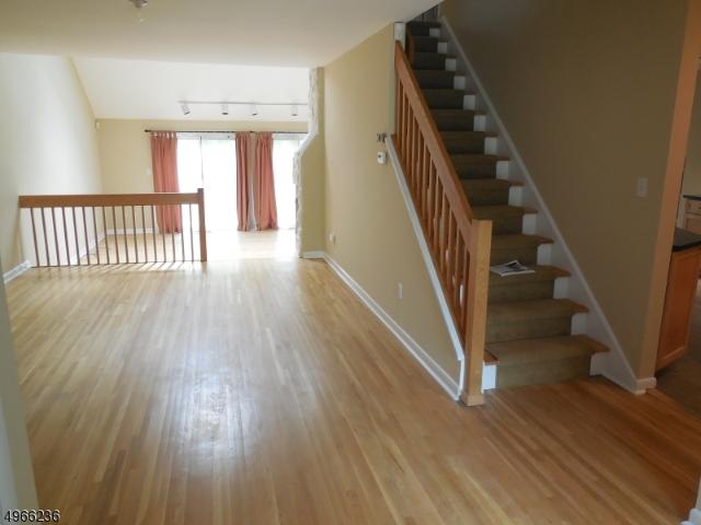 22 Windmill Dr