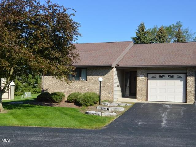 22 Windstone Dr, Findlay, OH 45840