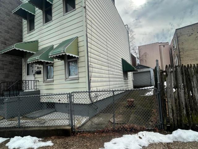 22 Woodland Avenue