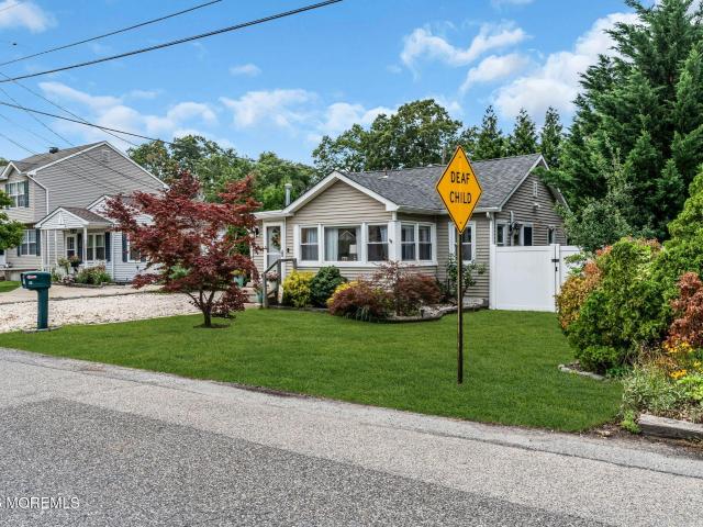 22 Woodland Drive