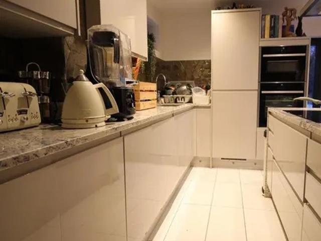 22 York Road, London, E4 8QN, United Kingdom | Room for rent #140544200 | Rentberry