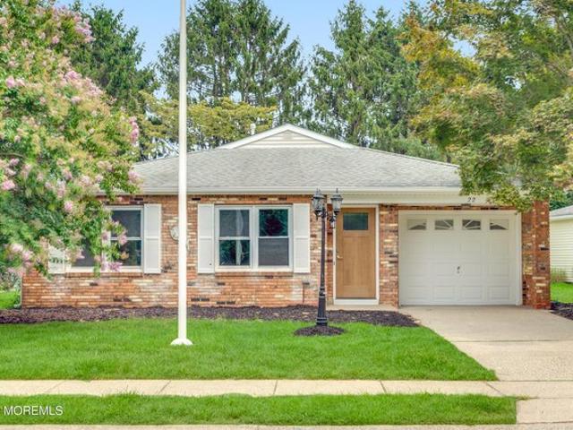 22 Abbey Rd, Brick, NJ 08723